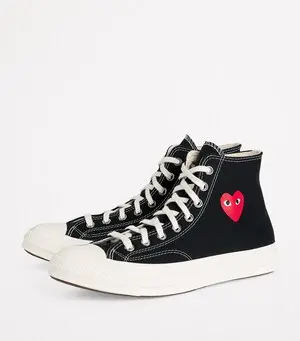 Play Comme Des Garcon X Converse Heart Chuck Taylor All Star '70 High-top Sneakers
