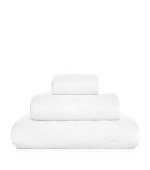 GRACCIOZA Bee Waffle Bath Towel - White