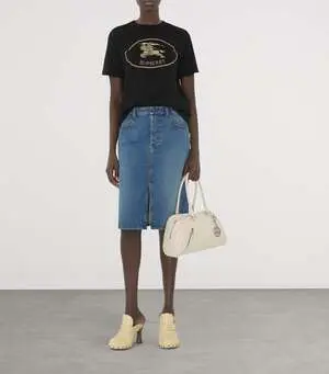 Burberry Cotton T-shirt With Knight Stamp - Black