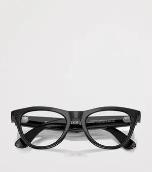 Ray-ban Skyler Smart Sunglasses With Integrated Camera And Audio - Black