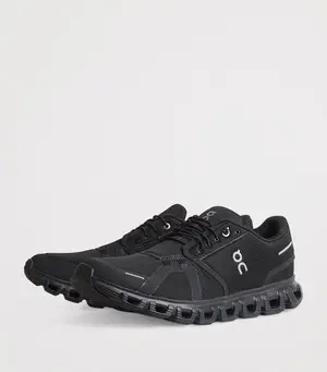 On Cloud 6 Lace-up Trainers - Black