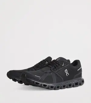 On Cloud 6 Lace-up Trainers - Black