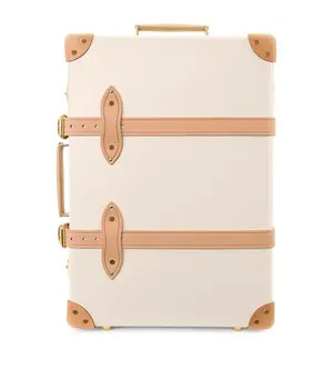 GLOBE-TROTTER Safari 2-wheel Suitcase - Ivory