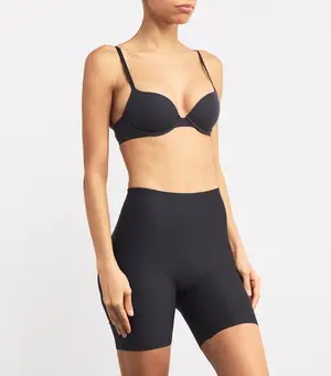 SKIMS Butt Enhancing Padded Shorts - Black