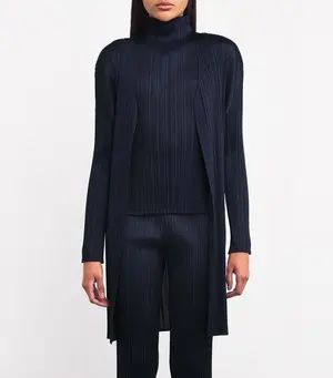 Issey Miyake Pleated Coat - Navy