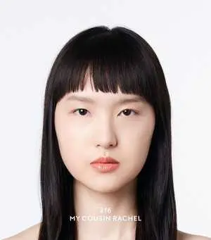 Gucci S Rouge De Beauté Brillant Glow & Care Lip Colour