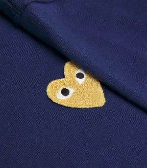 Play Comme Des Garcon Heart Logo T-shirt - Navy
