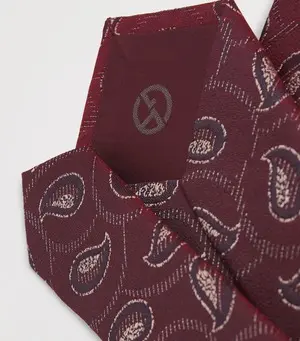 Giorgio Armani Silk Paisley Jacquard Neck Tie - Red