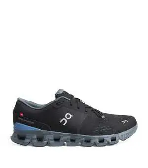 On Cloud X 4 Athletic Trainers - Black