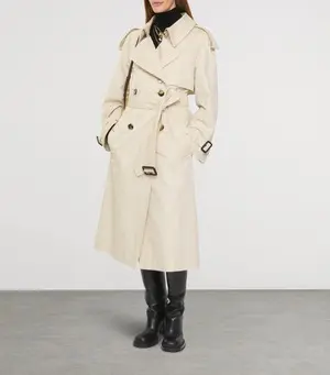 Burberry Long Gabardine Fitzrovia Trench Coat - White