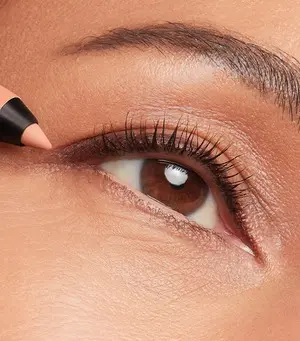 Estée Lauder Smoke & Brighten Kajal Eyeliner Duo - Red