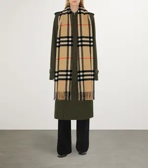 Burberry Wide Cashmere Check Scarf - Beige