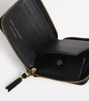 Comme Des Garçons Leather Zipped Wallet