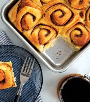 NORDICWARE Aluminium Naturals Square Cake Tin