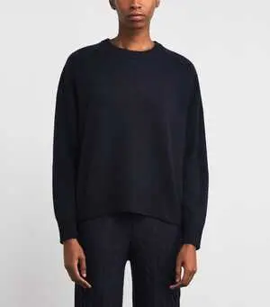 Soft Goat Cashmere Boyfriend Sweater - Navy