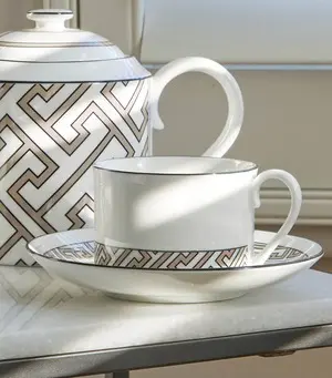 O.W.LONDON Maze Teacup And Saucer - Nude