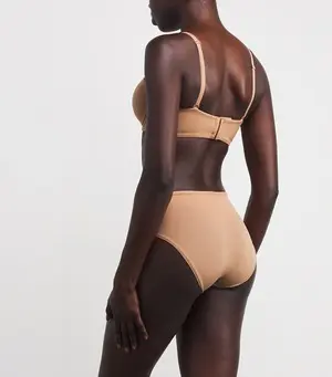 SKIMS Fits Everybody Briefs