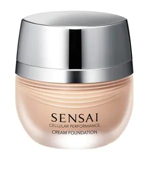 Sensai Moisture Foundation