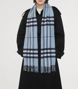 Burberry Cashmere Check Scarf - Blue