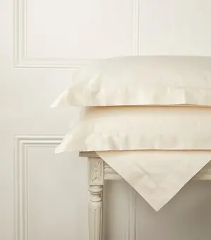 CELSO DE LEMOS Capela Duvet Cover - Ivory