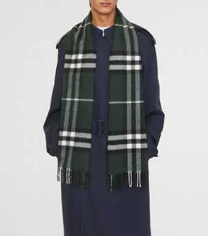 Burberry Cashmere Check Scarf - Green