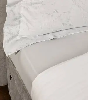 CELSO DE LEMOS Secret Super King Fitted Sheet - Ivory