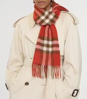 Burberry Cashmere Check Scarf - Red