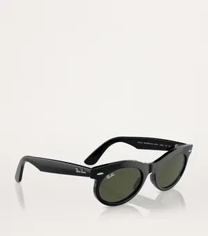 Ray-ban Wayfarer Oval Sunglasses - Black