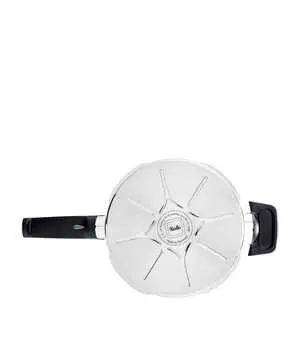 FISSLER Vitavit Premium Pressure Cooker With Insert