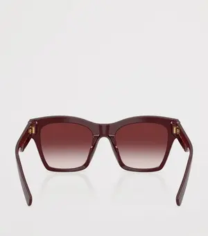 Dolce & Gabbana Square Frame Sunglasses - Red