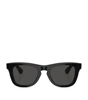 Burberry Acetate Square Frame Sunglasses - Black