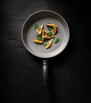 FISSLER Ceratal Comfort Frying Pan - Grey