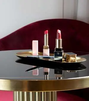 CLE DE PEAU BEAUTE Matte Lipstick - Red
