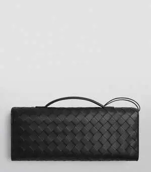 Bottega Veneta Intrecciato Leather Andiamo Clutch - Black