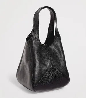 Chloé Small Leather Bucket Bag - Black