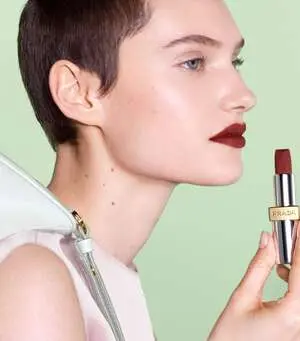 PRADA BEAUTY Prada Monochrome Hyper Matte Lipstick