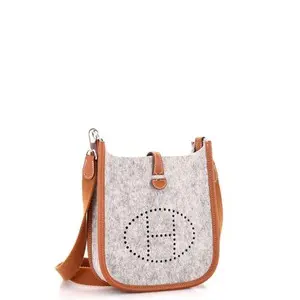 Hermès Evelyne Bag Gen Iii Felt Tpm