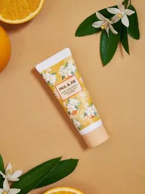 Paul & Joe Hand Care Cream - Sophisticated Orange Flower 01