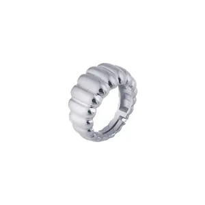 SPERO LONDON Adjustable Statement Ring - Silver