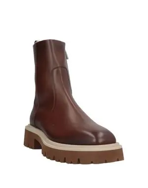 FERRAGAMO Ankle Boots In Leather With Lug Sole - Brown