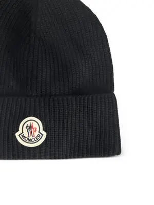 Moncler Ribbed Logo-patch Hat - Black
