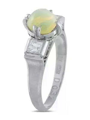 LB EXCLUSIVE Platinum, Diamond, And Cat's Eye Ring