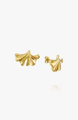 SEREIA OFFICIAL Sophia Flower Motif Stud Earrings - Yellow Gold