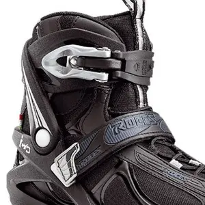 ROCES Icy 3 Ice Skates