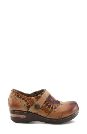 SPRING STEP SHOES Leather Clogs