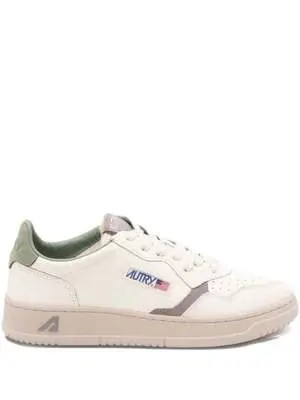 AUTRY Medalist Leather Sneakers - White