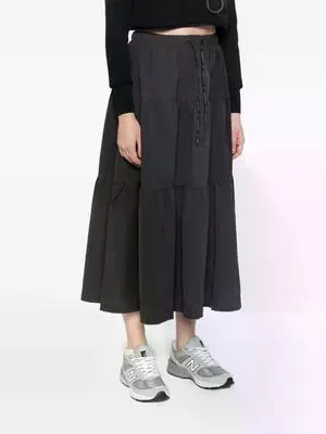 AND WANDER Crinkled Skirt