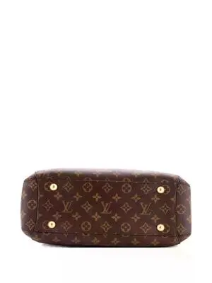 LOUIS VUITTON Montaigne Monogram Canvas Mm Tote Bag
