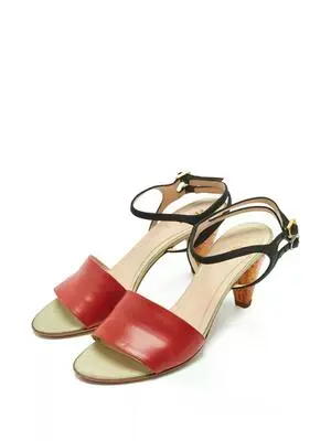 Fendi Leather Sandals