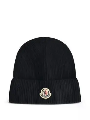 Moncler Ribbed Knit Hat With Logo Patch - Black